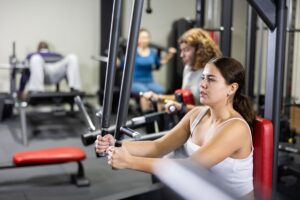 6 Best Unilateral Chest Exercises for Perfect Pecs - The Fitness Phantom